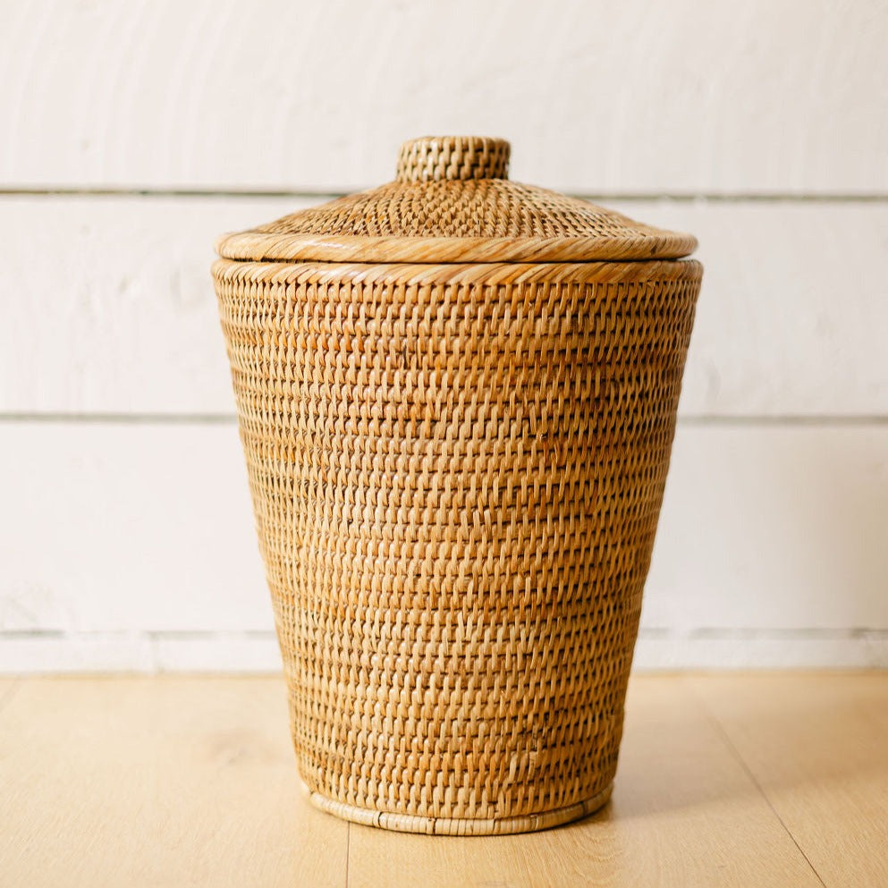 Stylish Rattan Round Bin With Lid - Versatile & Handmade